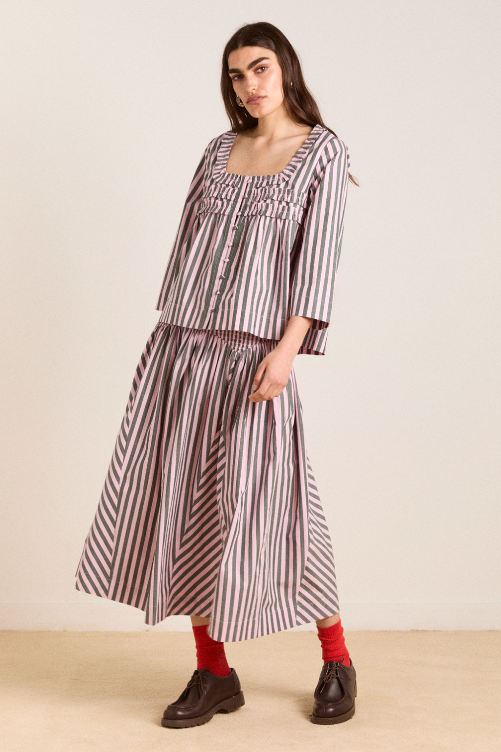 layla godet midi skirt - garden stripe – Damson Madder